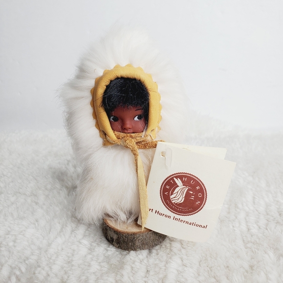 art huron | Art | Nwt Art Huron Canada Innu Inuit Rabbit Fur Aboriginal ...